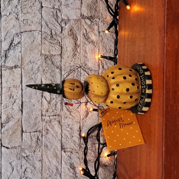 Dan DiPaolo | Holiday | Dan Dipaolo August Moon Jackolantern Moonbeams ...